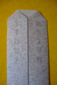 Shavuot Origami for Kids: Ten Commandments (printable) | Bible Belt ...