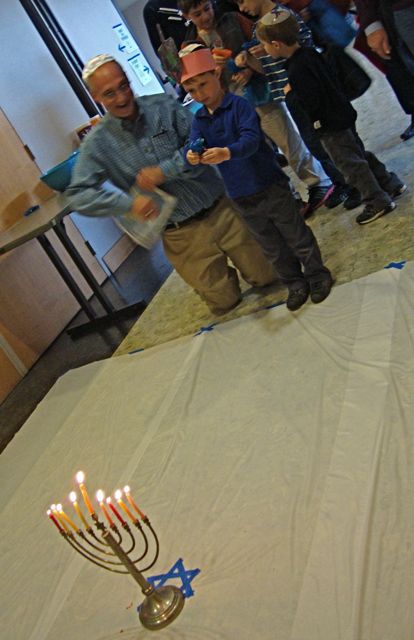 Squirt the Menorah: Hanukkah game | Bible Belt Balabusta